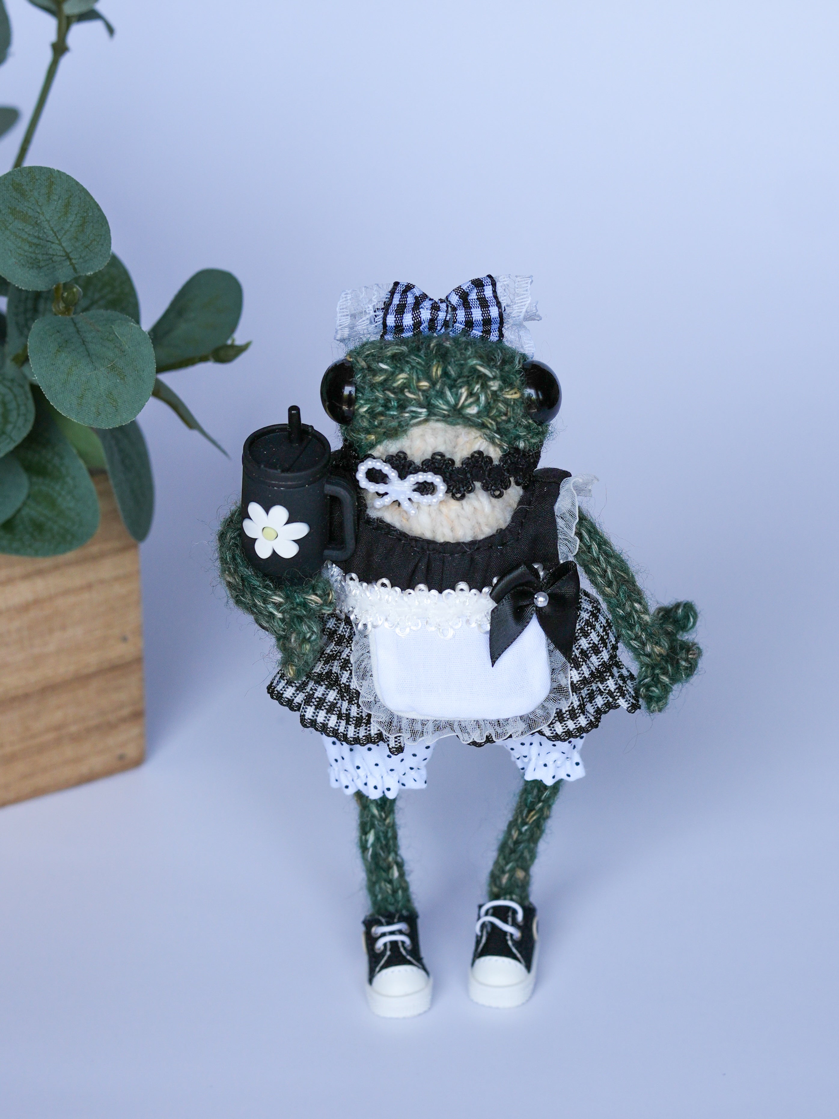 Miss Edwina Thimblewhisk – NATA VLADI